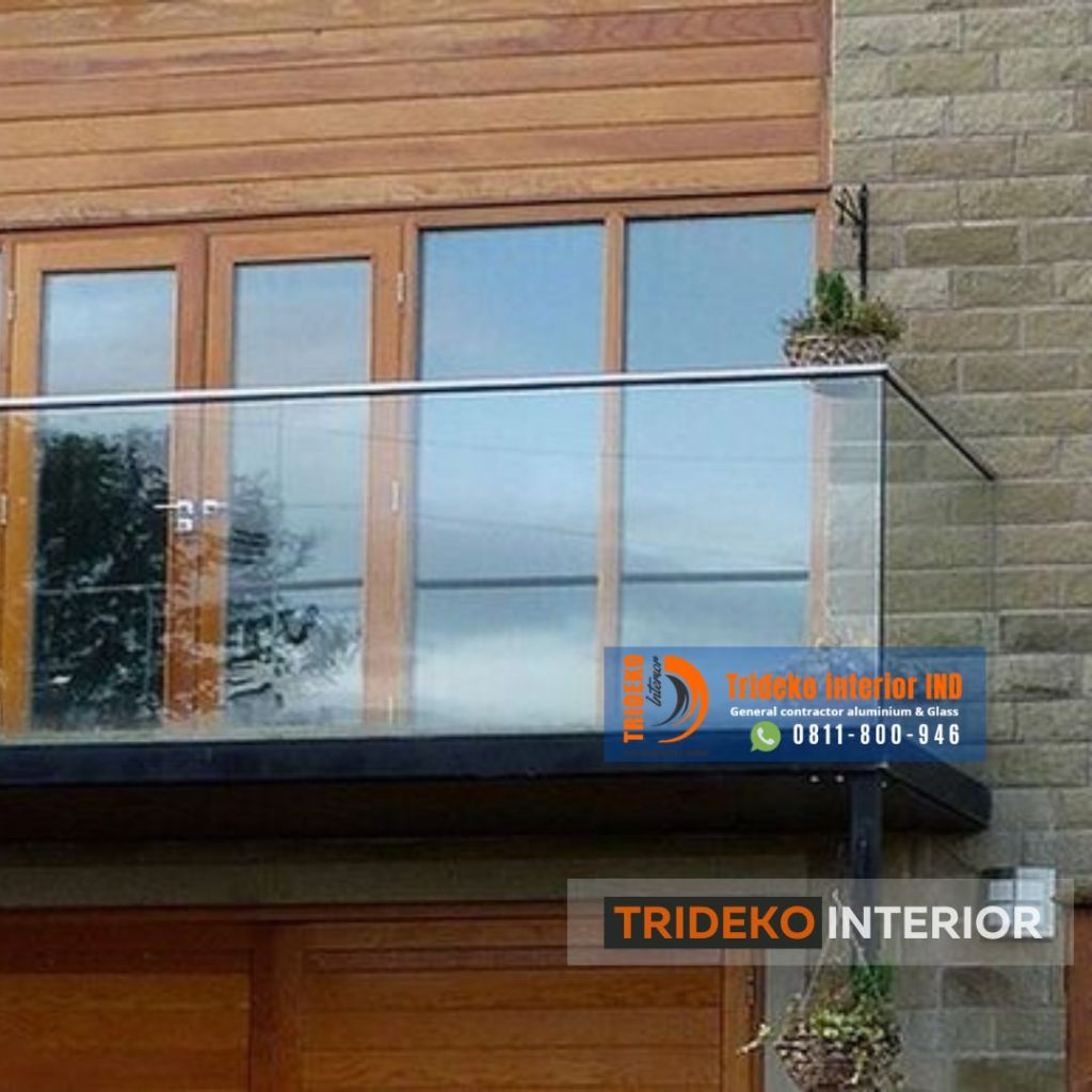 #1 Model Railing Kaca Balkon Elegan dan Aman Harga Terbaik